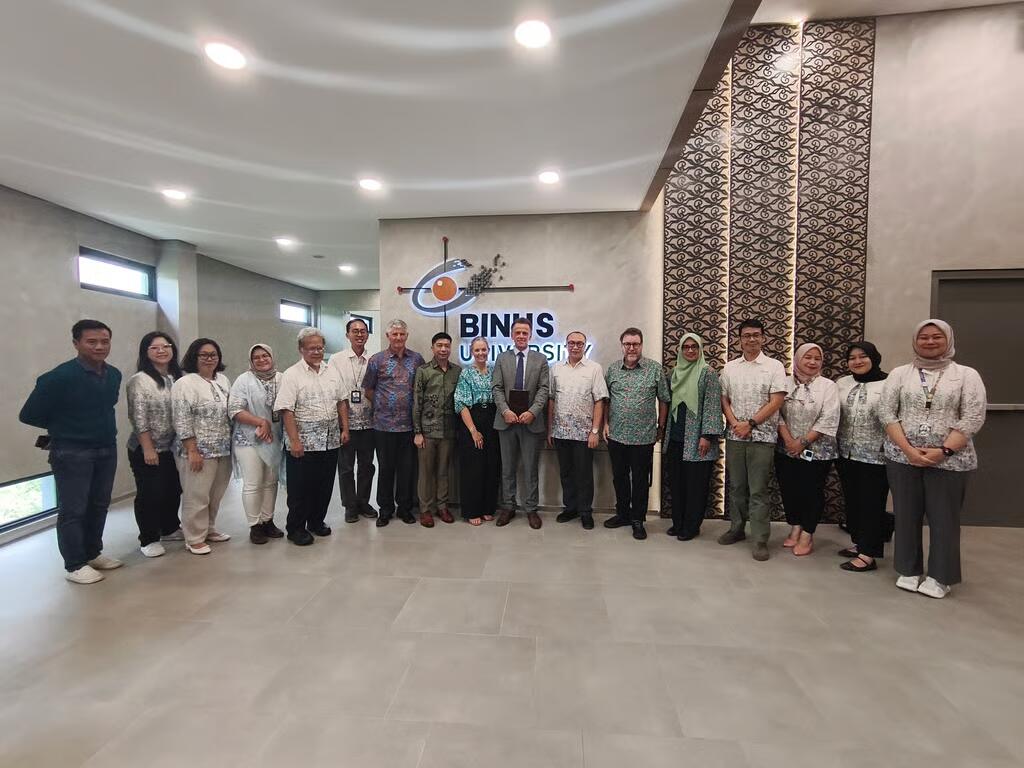 BINUS @Bandung Terima Kunjungan Delegasi Deakin University untuk Bahas ...